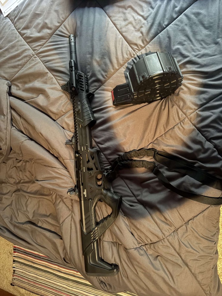 Dickinson arms XXPA 18.5 inch hybrid semi/pump mag fed shotgun.