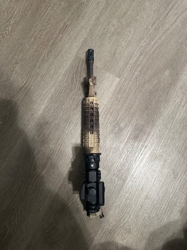 Car 15 12.5 upper with red dot for trade